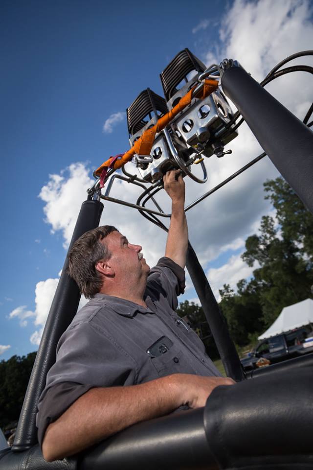 Pilot Information – Balloon Quest Inc: Capt Phogg Balloon Rides